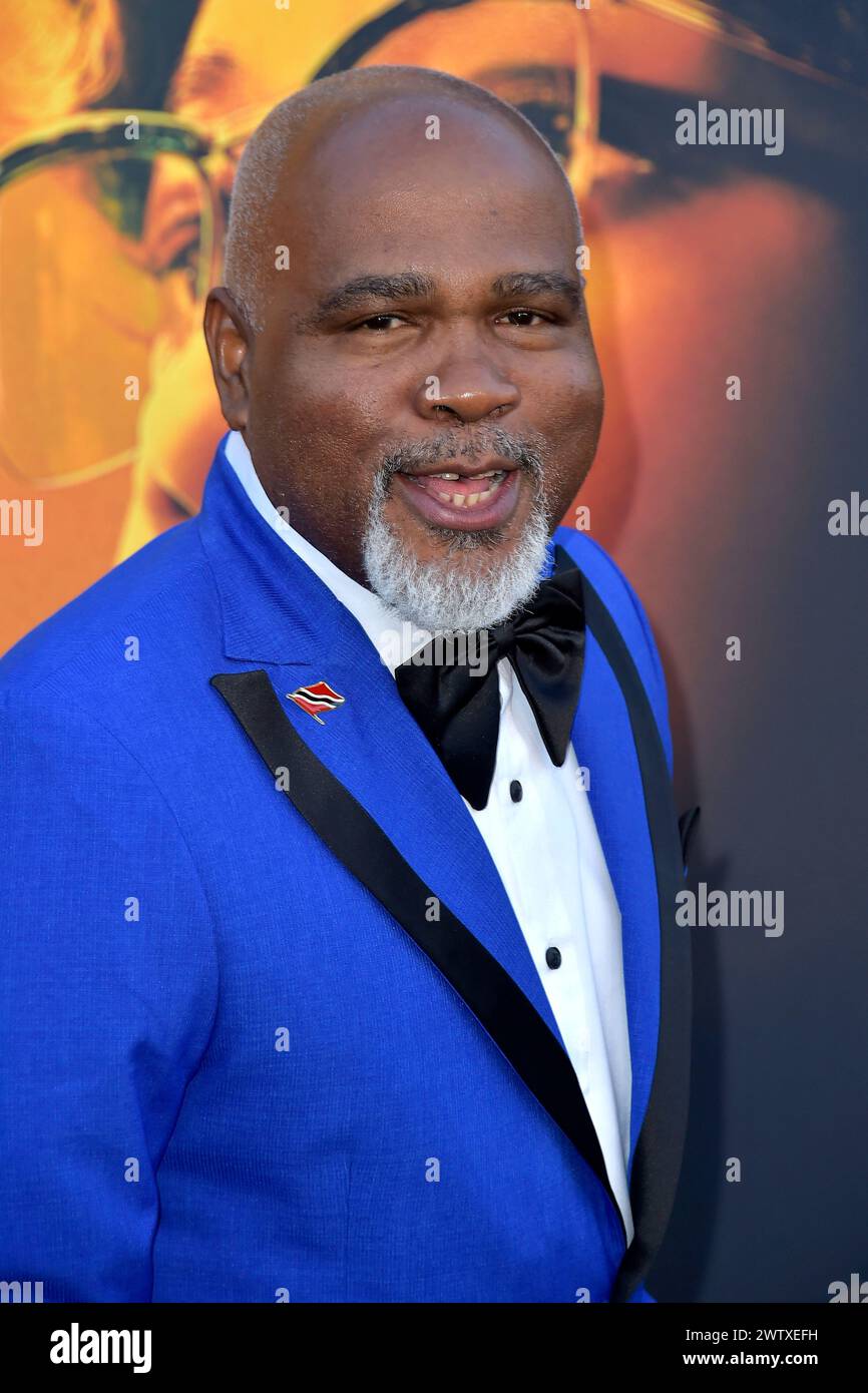 Netflix shirley hi-res stock photography and images - Alamy