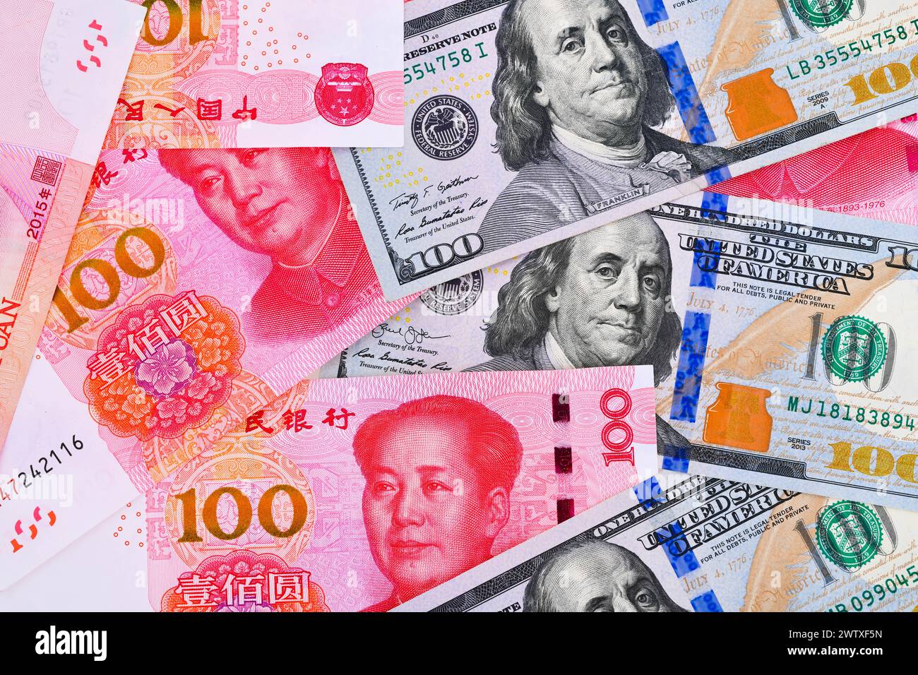100 yuan note hi-res stock photography and images - Alamy