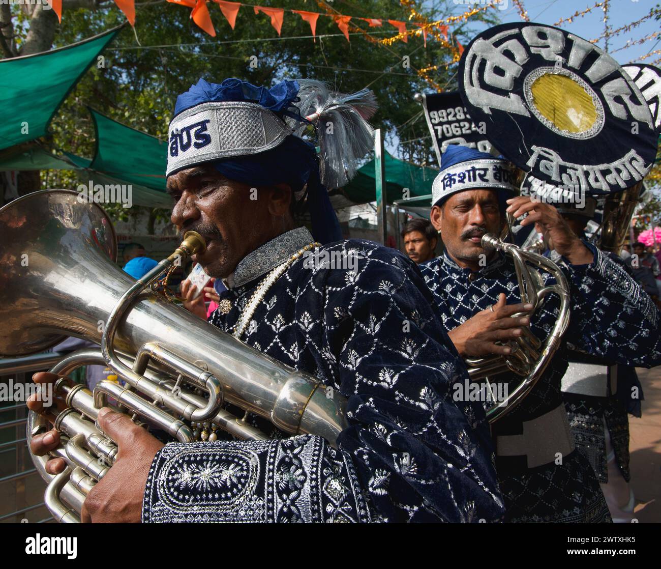 Indian street performer hi-res stock photography and images - Alamy
