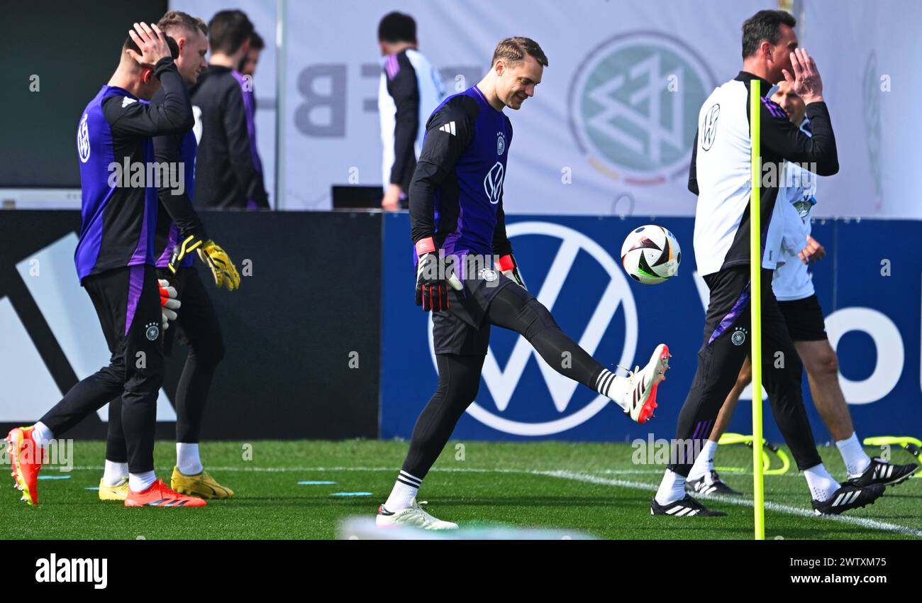 20 March 2024, Hesse, Frankfurt/Main: Soccer: National team, before the ...