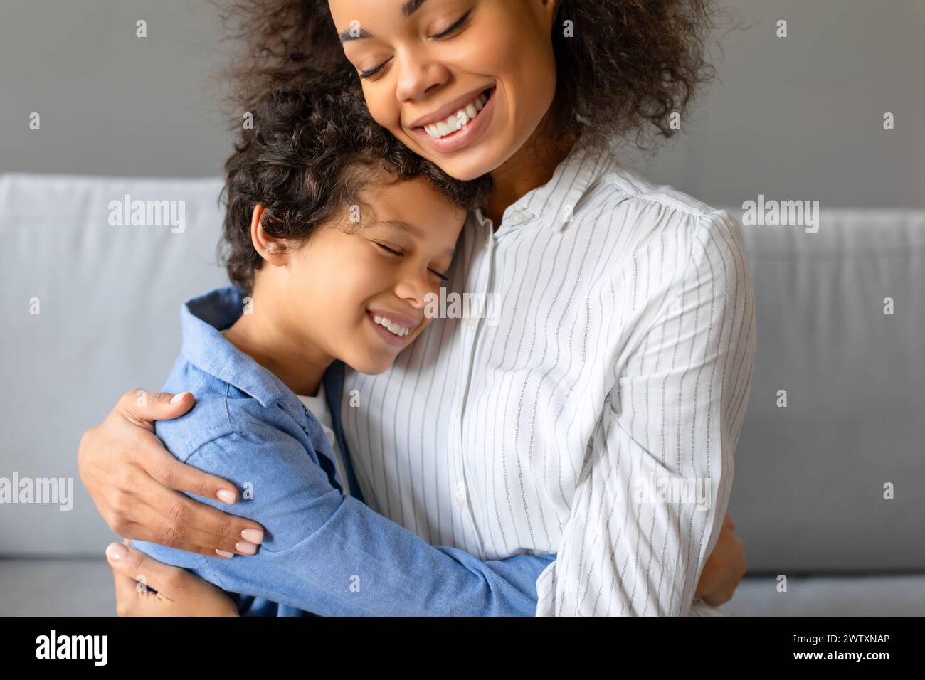 Parental closeness hi-res stock photography and images - Alamy