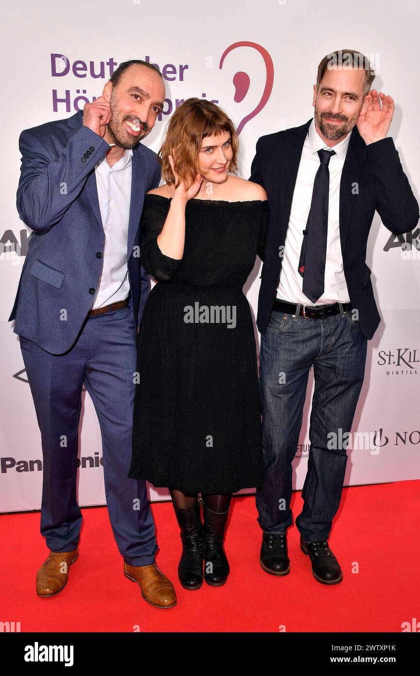 Samir Fuchs, Morgane Ferru und Alain Gsponer bei der Verleihung des 22 ...