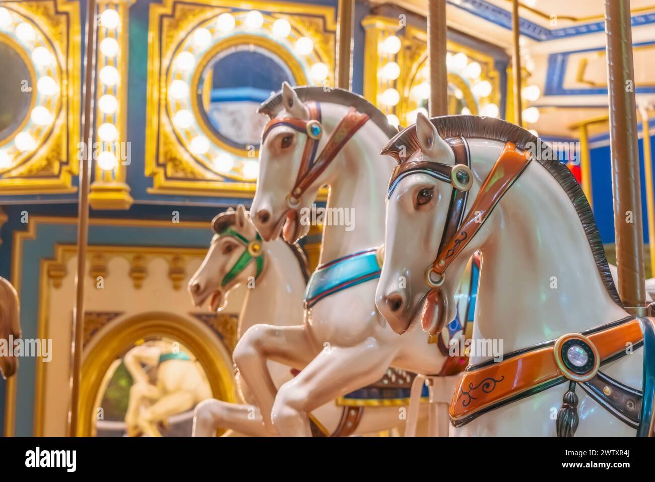 Vintage fairground carousel hi-res stock photography and images - Alamy
