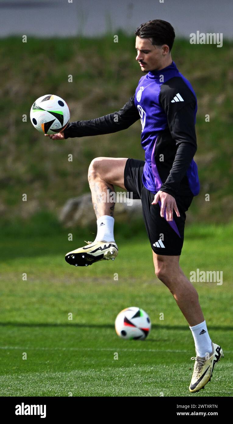 20 March 2024, Hesse, Frankfurt/Main: Soccer: National team, before the ...