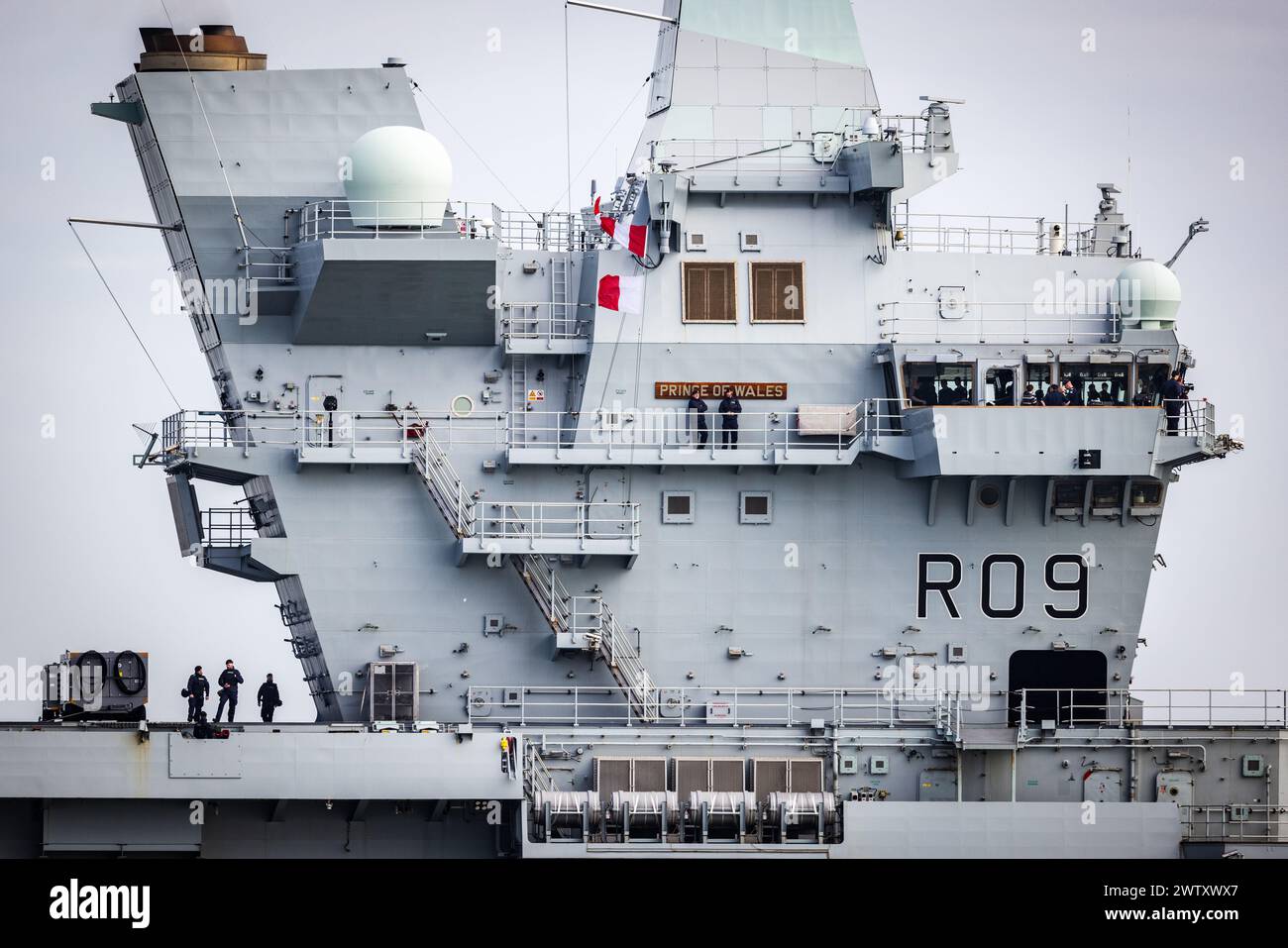 Hmns prince of wales hi-res stock photography and images - Alamy