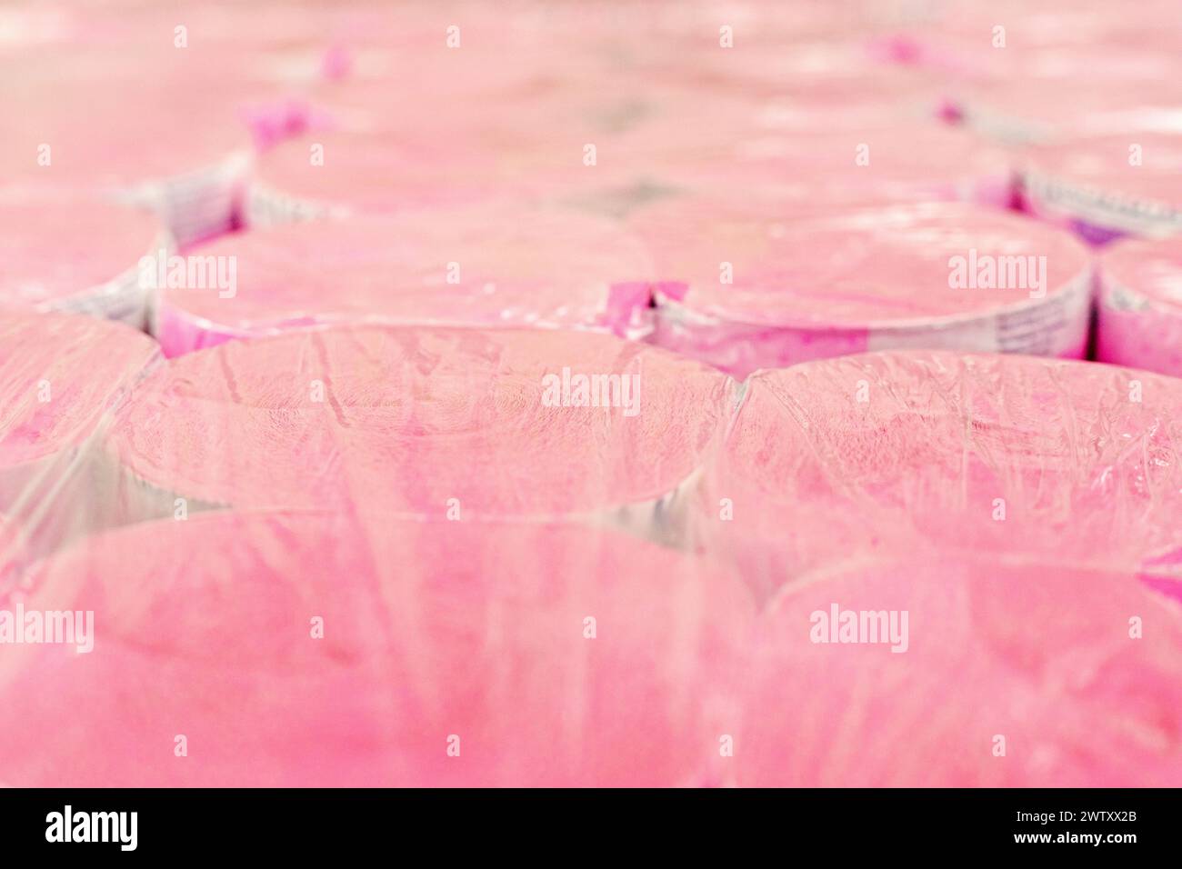 Transparent plastic packaging hi-res stock photography and images - Alamy