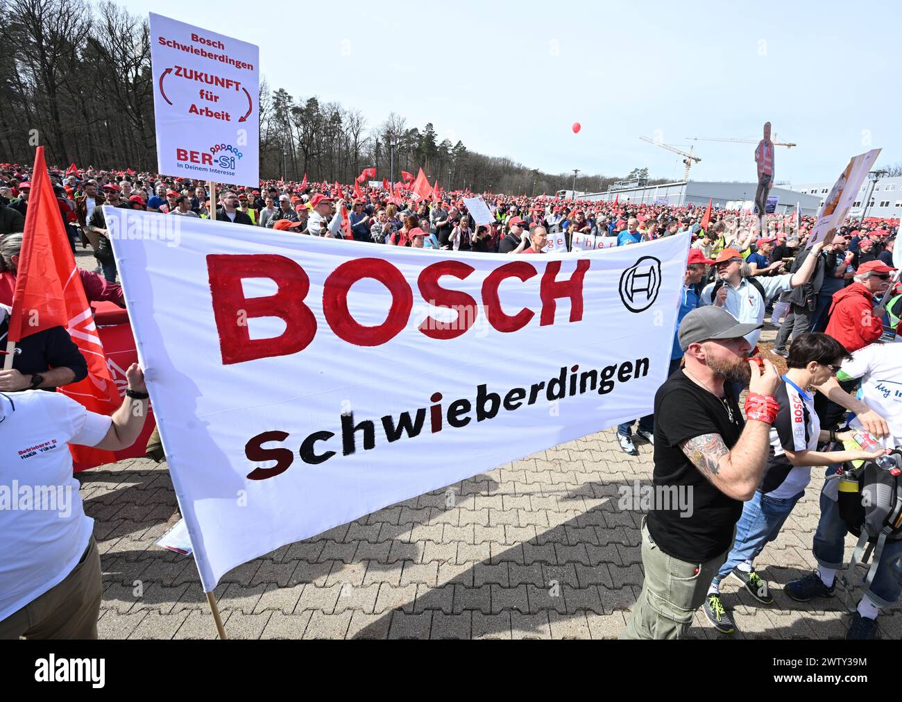 Bosch job cuts hi-res stock photography and images - Alamy
