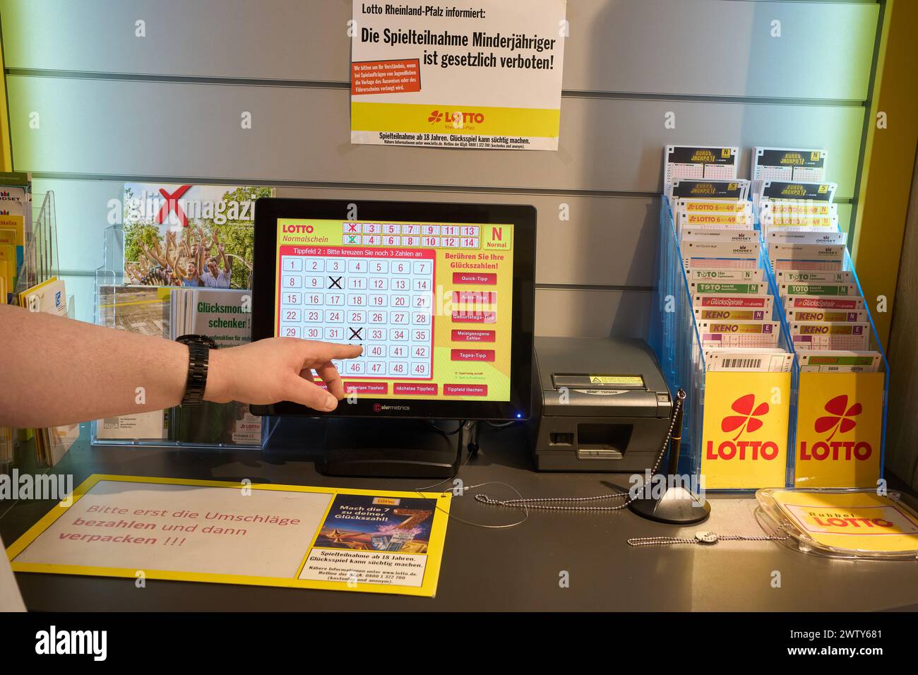 Lotto terminal hi-res stock photography and images - Alamy