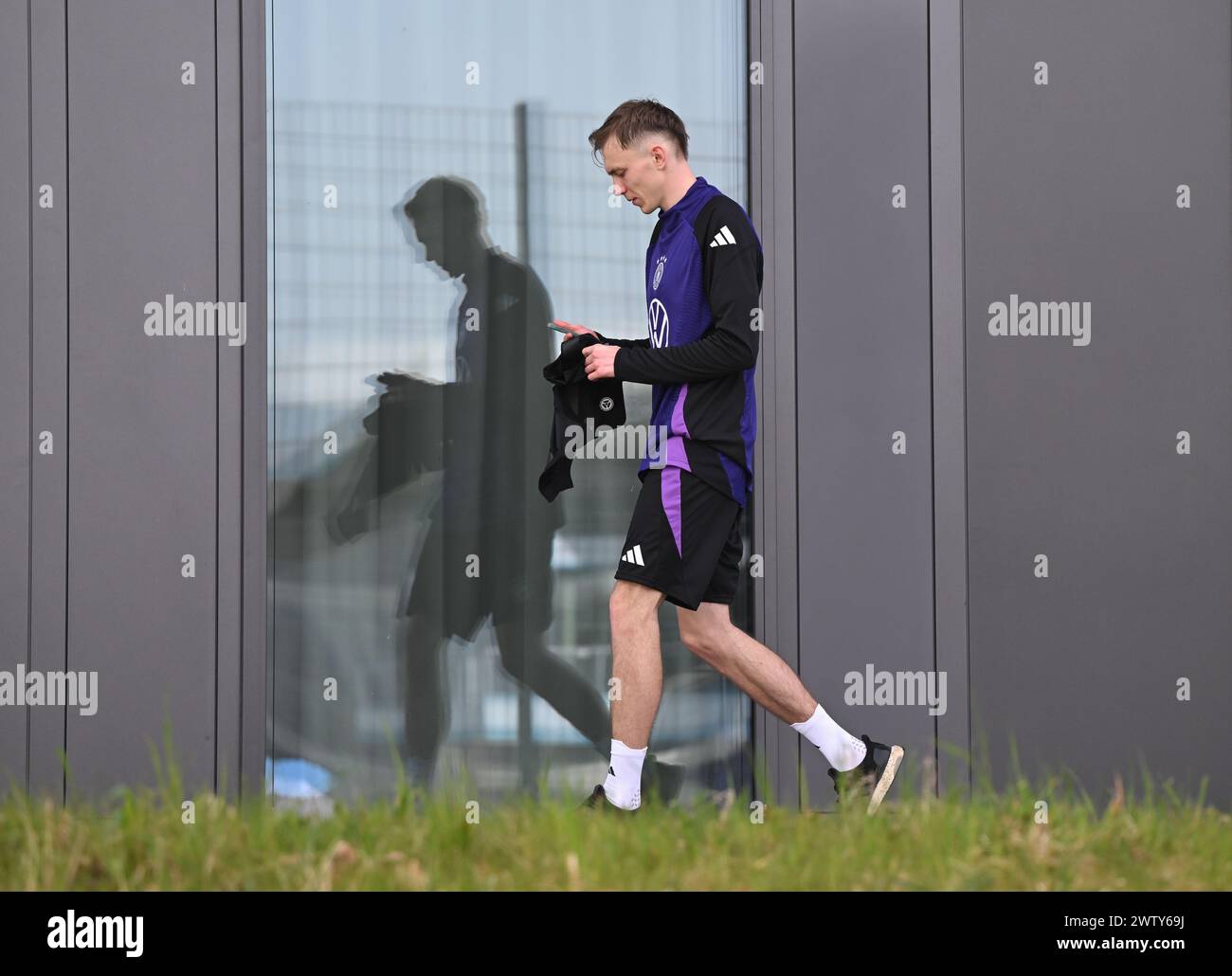 20 March 2024, Hesse, Frankfurt/Main: Soccer: National team, before the ...