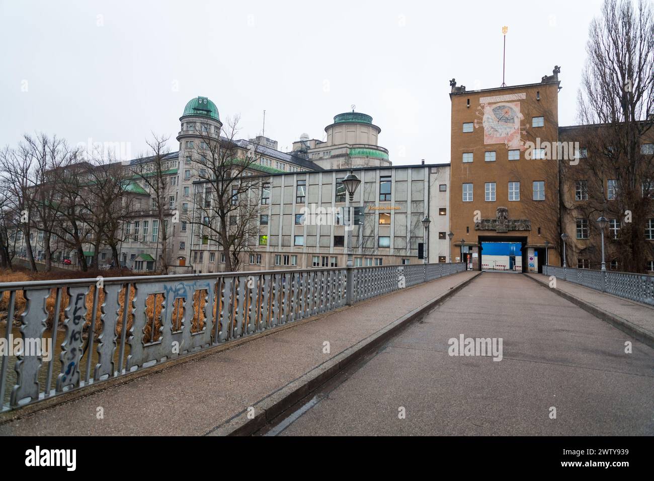Munich, Germany - DEC 26, 2021: The Deutsches Museum, German Museum of ...