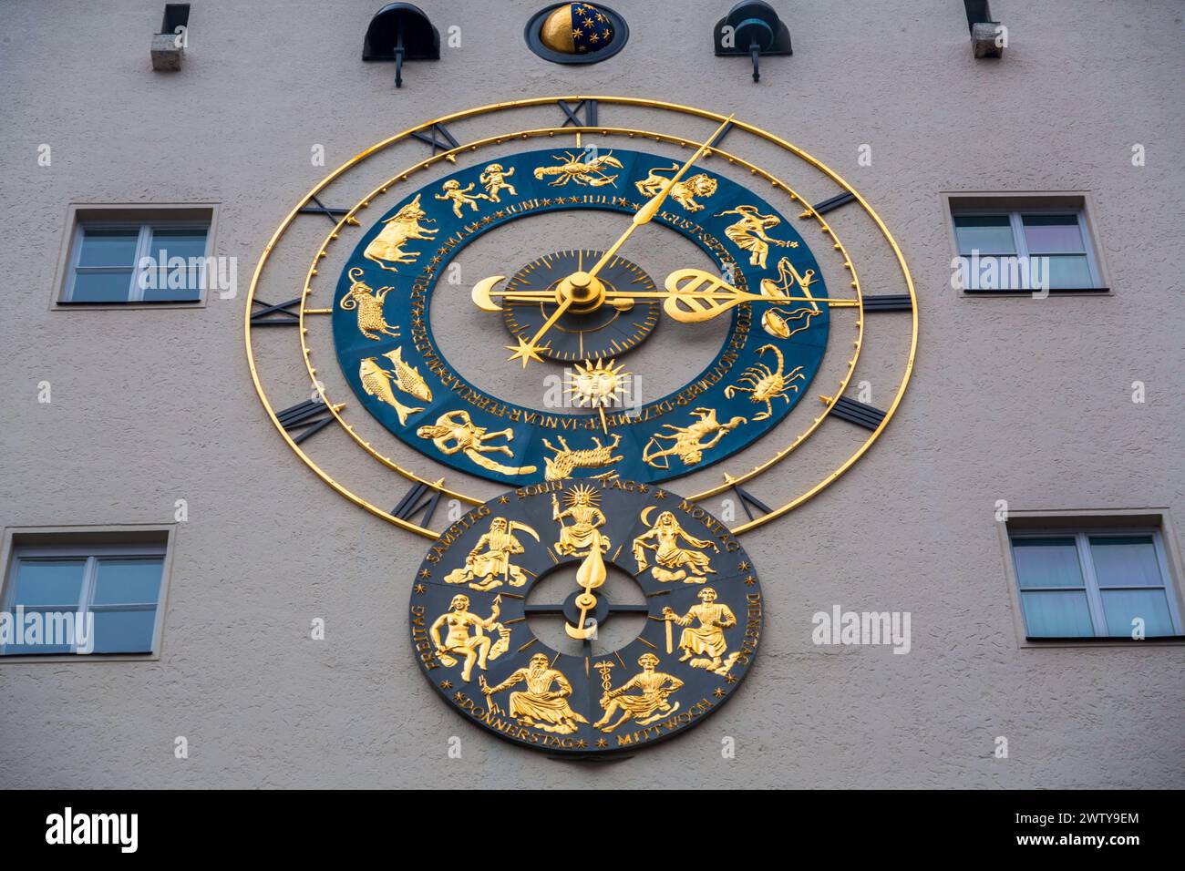 Munich, Germany - DEC 26, 2021: The Deutsches Museum, German Museum of ...