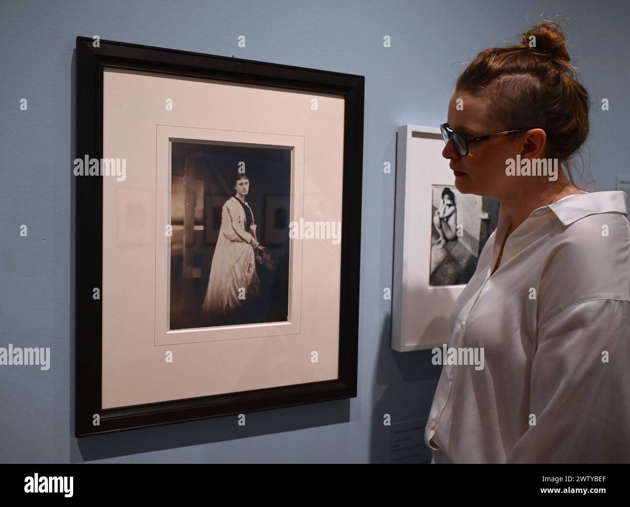 Mary ellen best hi-res stock photography and images - Alamy