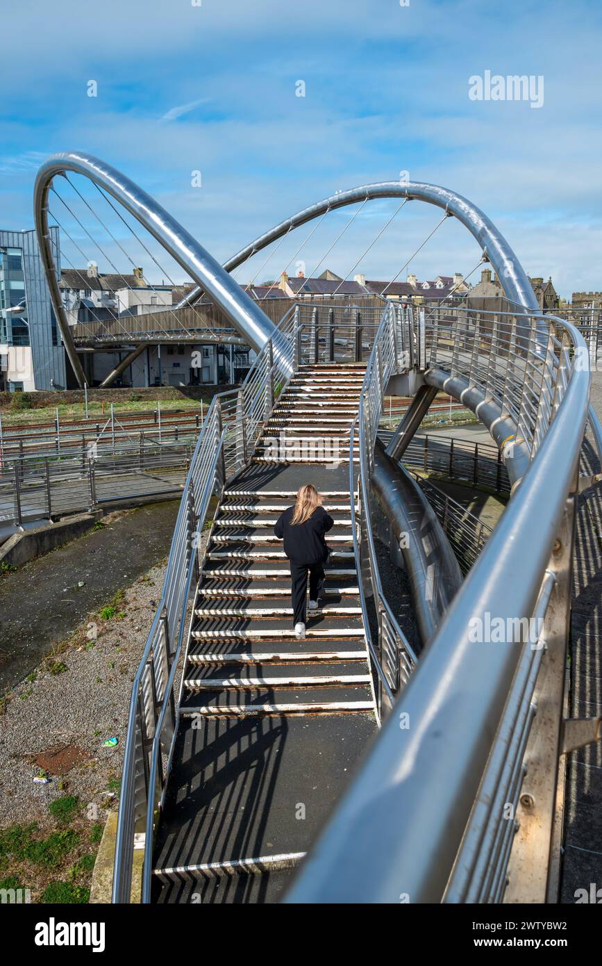 The Celtic Gateway (Welsh: Porth Celtaidd) is a stainless steel ...