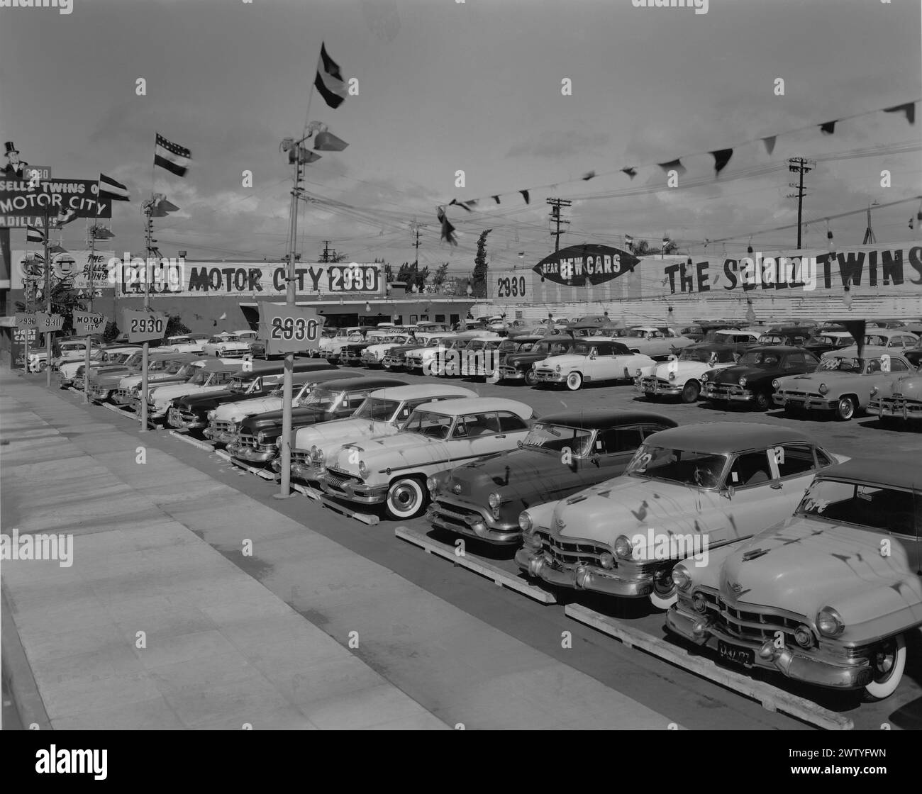 Vehicle motor facility Black and White Stock Photos & Images - Alamy