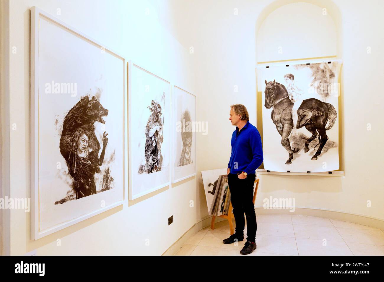 Picasso lithographs hi-res stock photography and images - Alamy