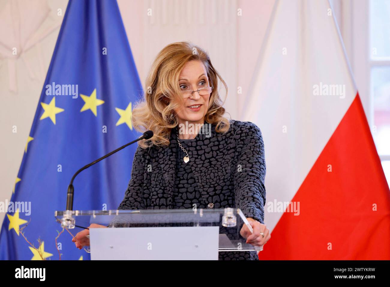 LVR-Direktorin Ulrike Lubek bei der feierlichen Abschlussveranstaltung ...