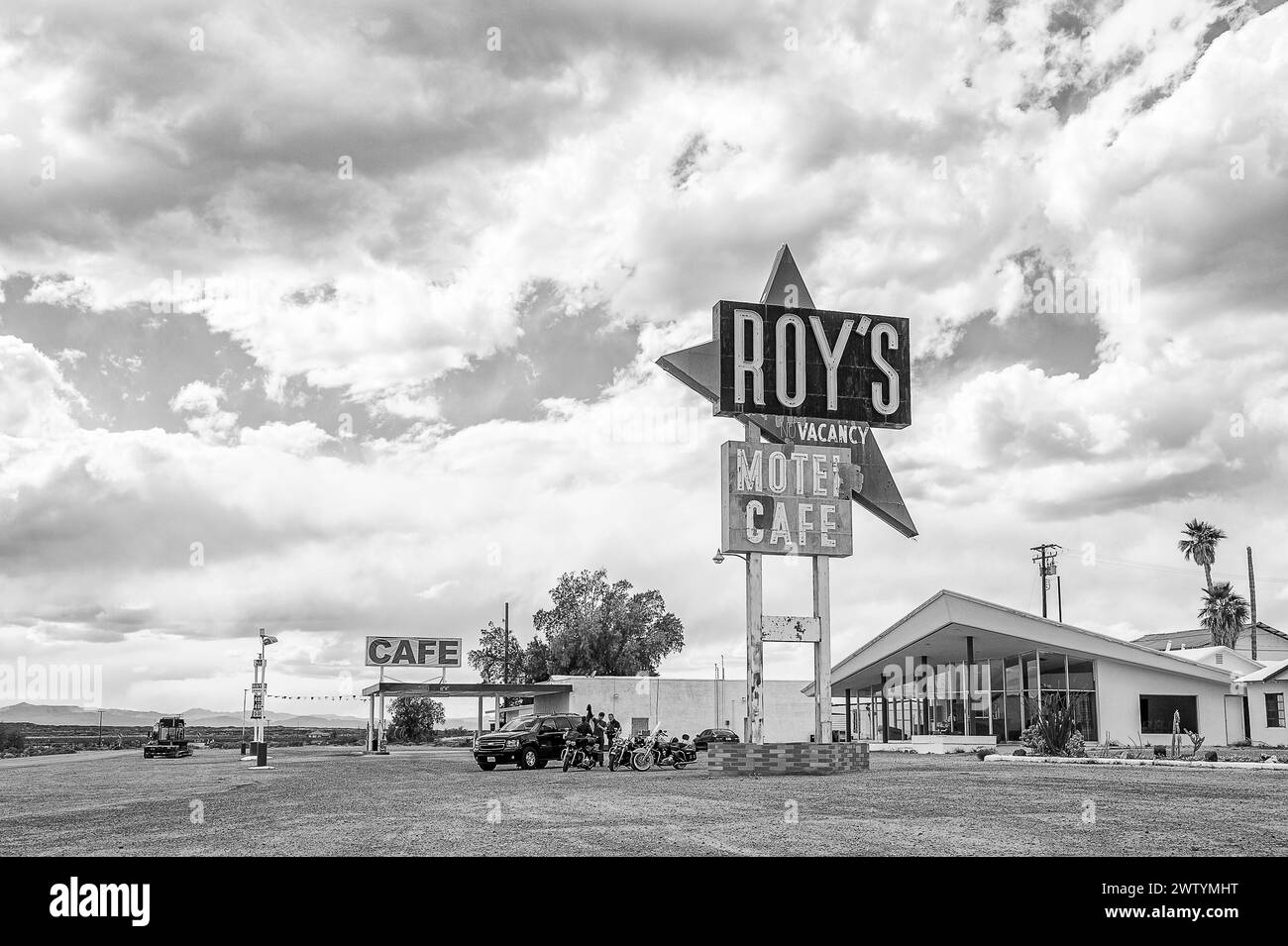 Iconic Roy's Motel & Café in Amboy on Route 66 in the Mojave desert ...