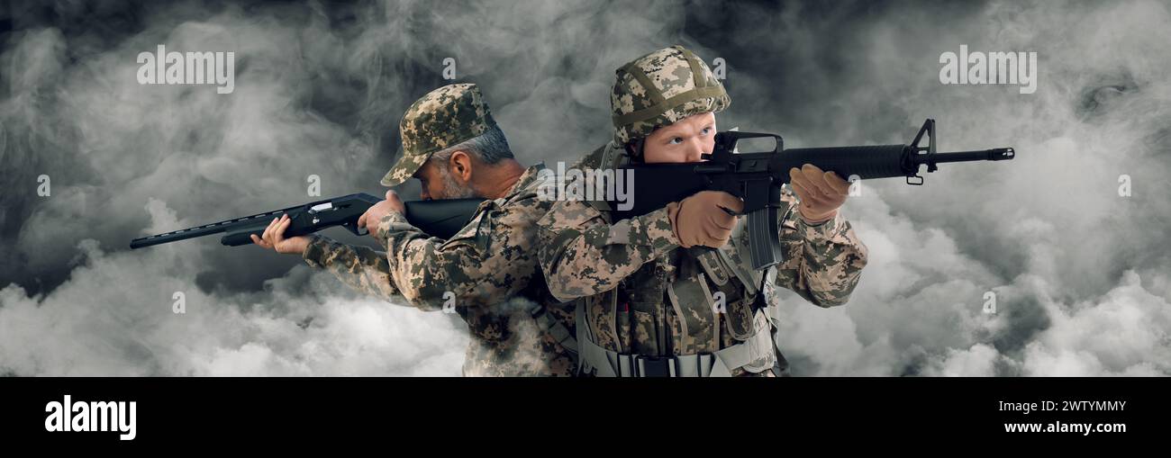 Battlefield smoke soldiers hi-res stock photography and images - Alamy