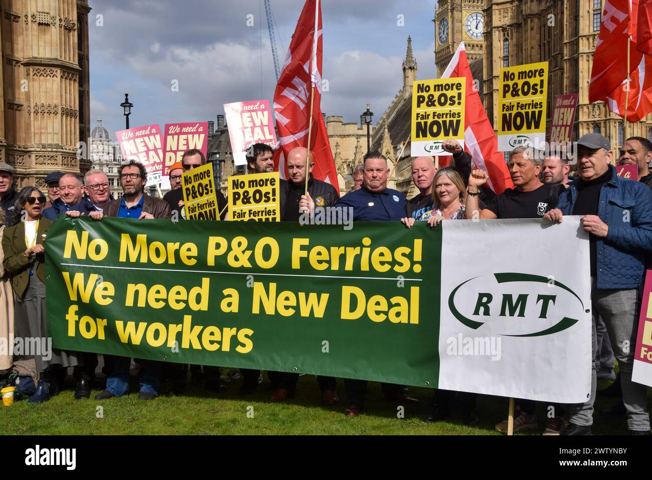London, England, UK. 20th Mar, 2024. Members of the trade unions RMT ...