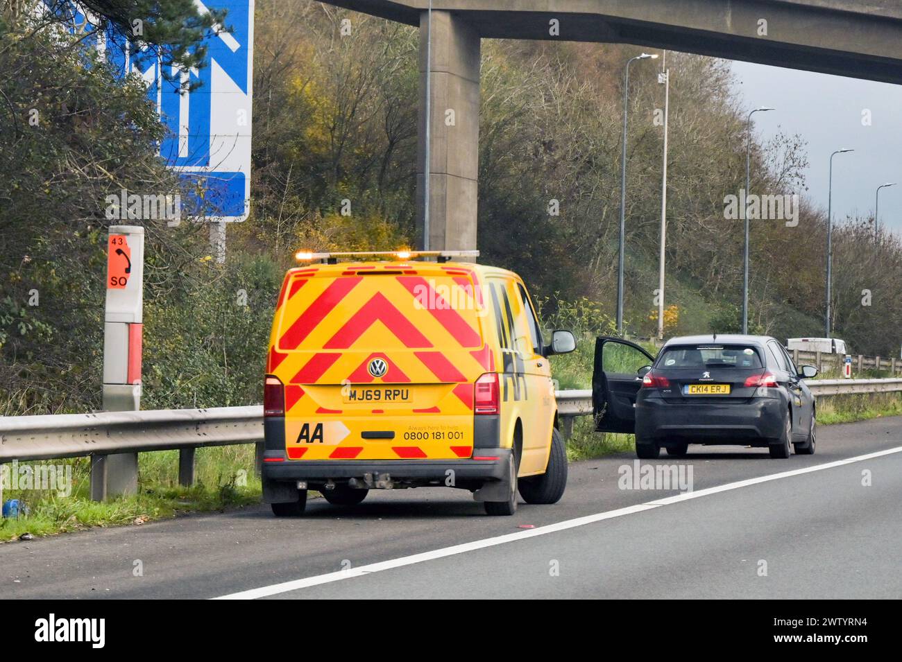 Newport, Wales, UK - 29 November 2023: Breakdown service van operated ...