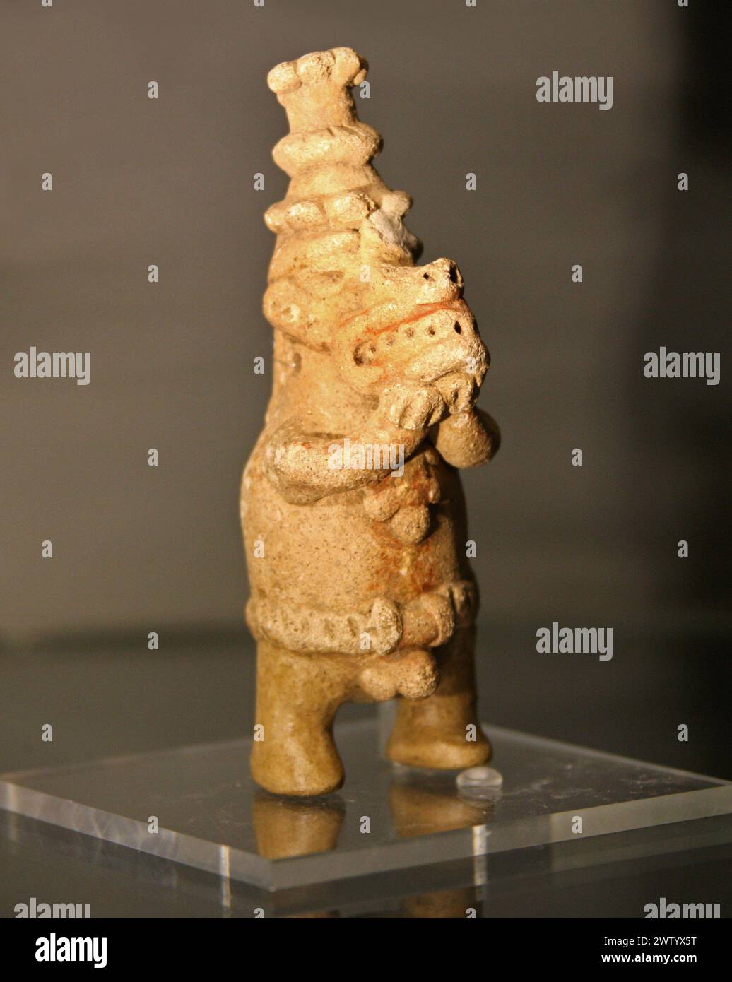 Pre-Columbian stone sculpture. Circa 800-1550 AD. National Museum, San ...