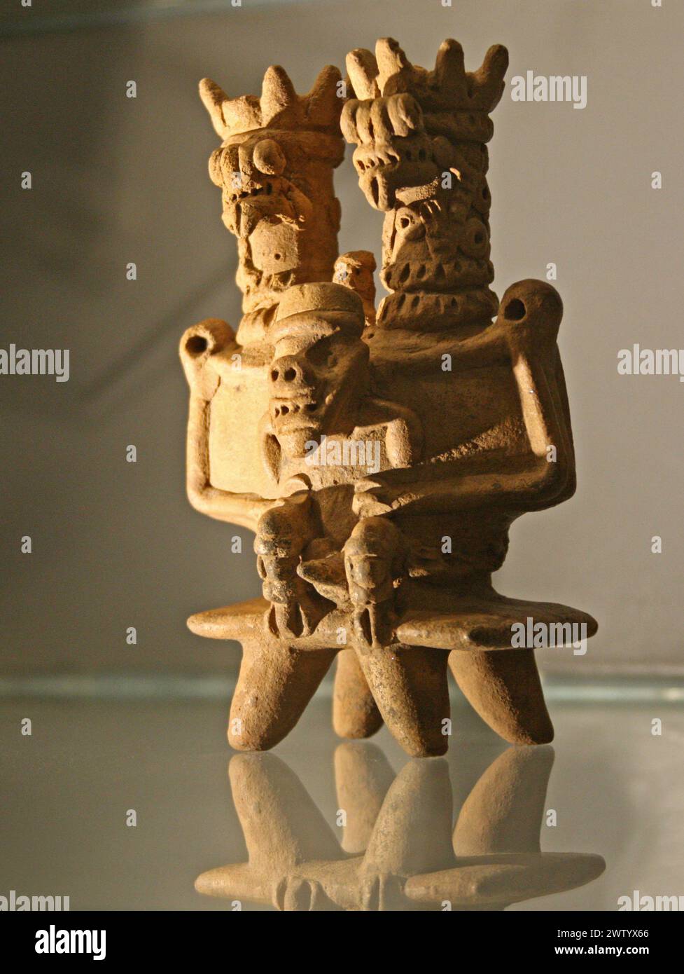 Pre-Columbian Costa Rican stone sculpture. Circa 800-1550 AD. National ...