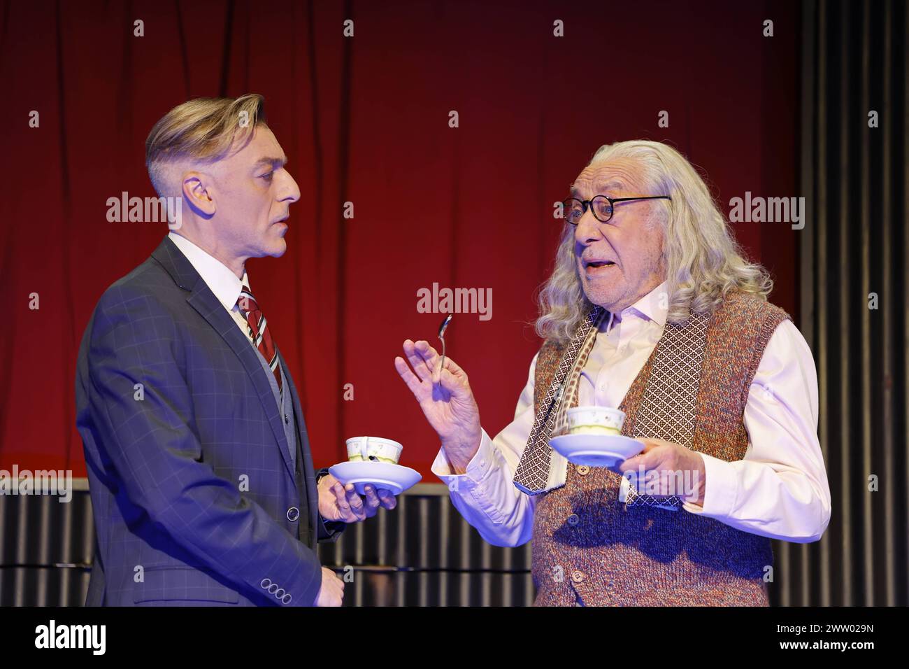 ACHTSAM MORDEN mit Dieter Hallervorden, Mario Ramos, Ines Nieri, am 20. ...