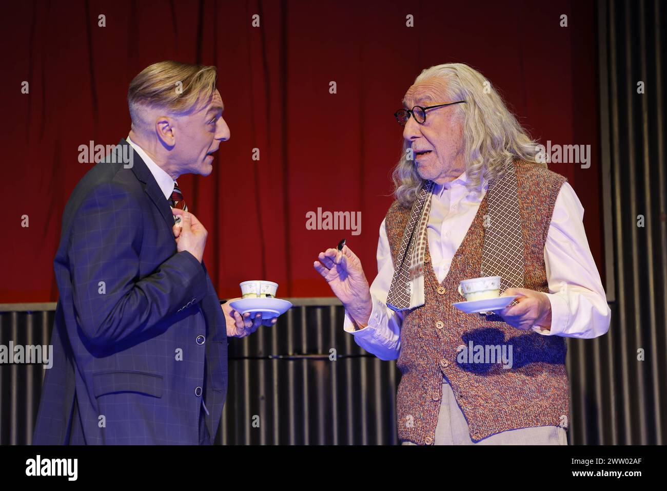 ACHTSAM MORDEN mit Dieter Hallervorden, Mario Ramos, Ines Nieri, am 20. ...