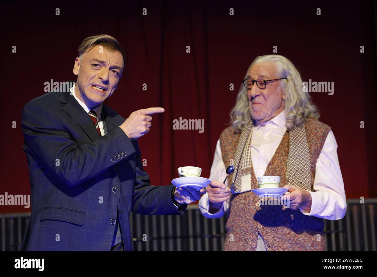 ACHTSAM MORDEN mit Dieter Hallervorden, Mario Ramos, Ines Nieri, am 20. ...