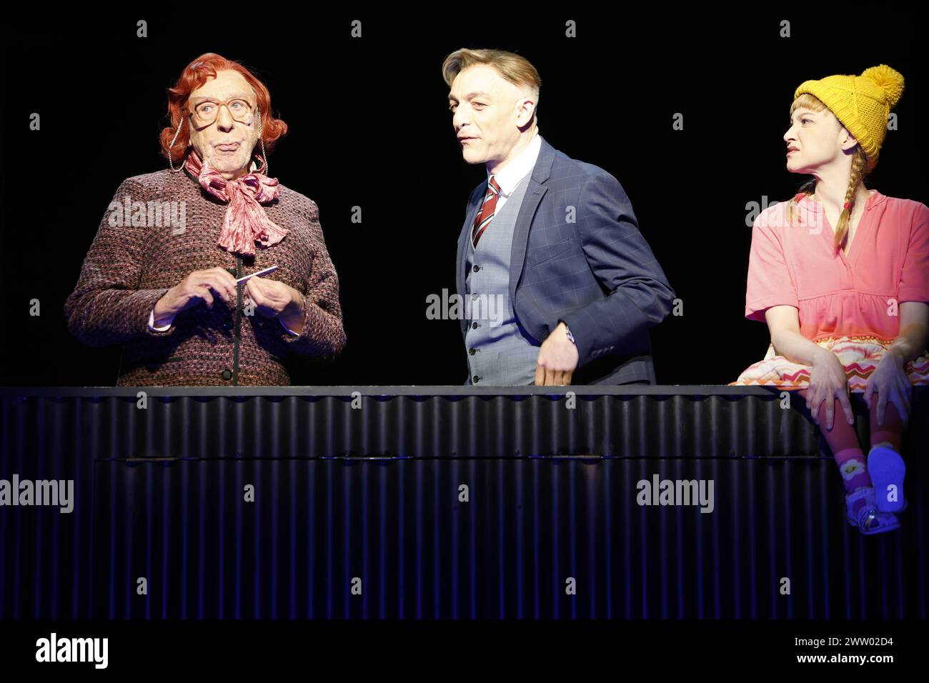 ACHTSAM MORDEN mit Dieter Hallervorden, Mario Ramos, Ines Nieri, am 20. ...