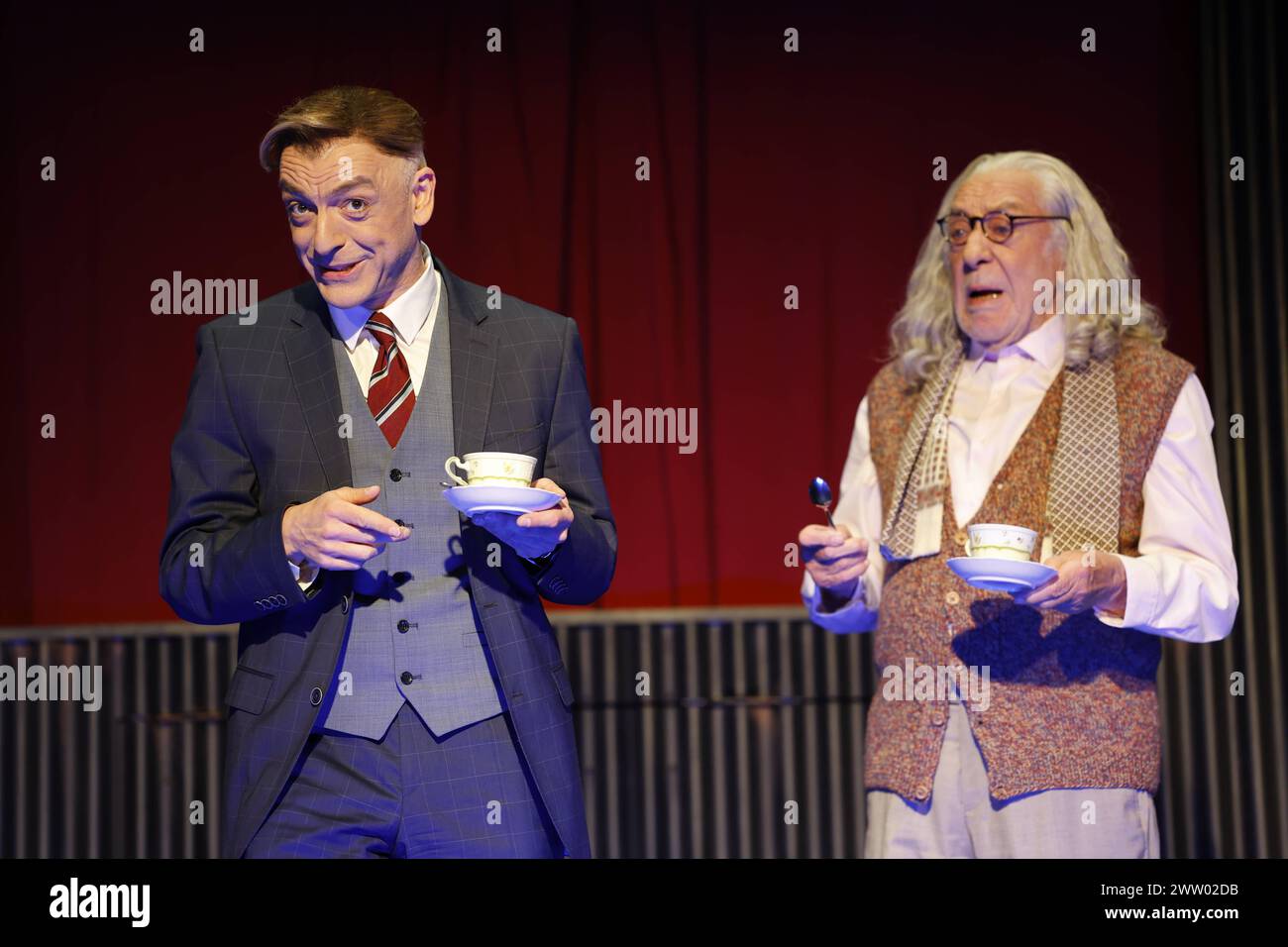 ACHTSAM MORDEN mit Dieter Hallervorden, Mario Ramos, Ines Nieri, am 20. ...