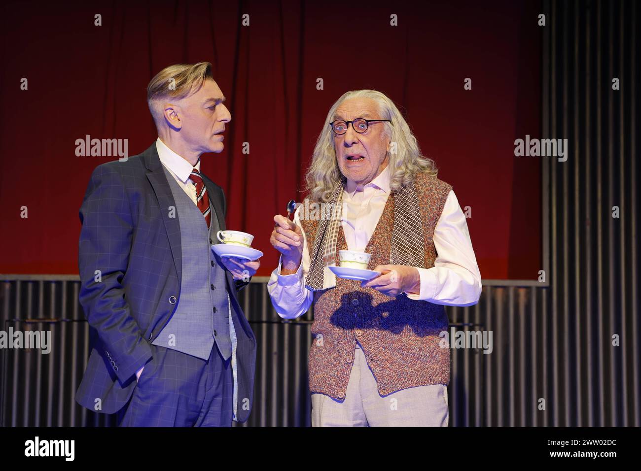 ACHTSAM MORDEN mit Dieter Hallervorden, Mario Ramos, Ines Nieri, am 20. ...