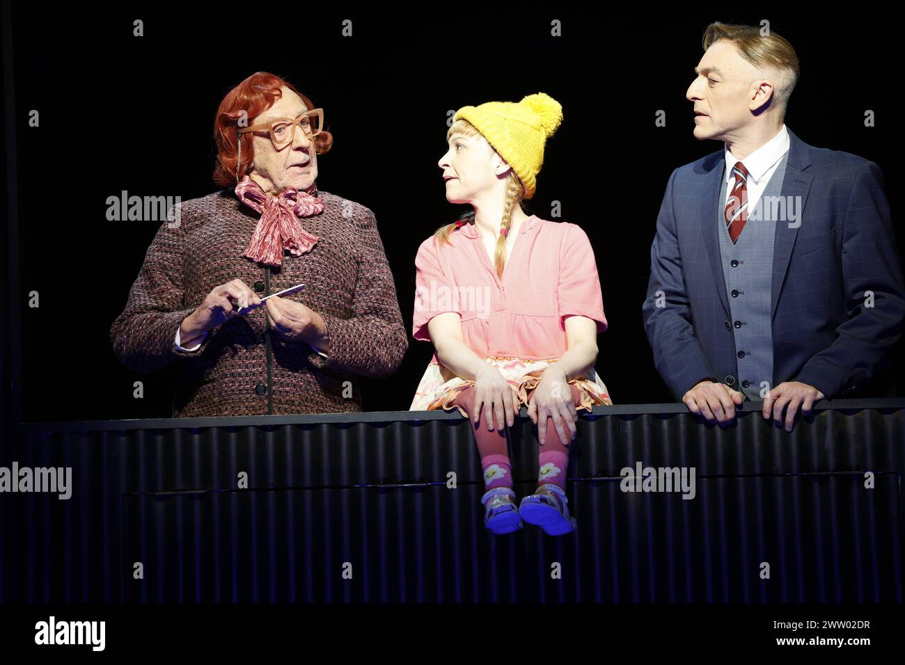 ACHTSAM MORDEN mit Dieter Hallervorden, Mario Ramos, Ines Nieri, am 20. ...