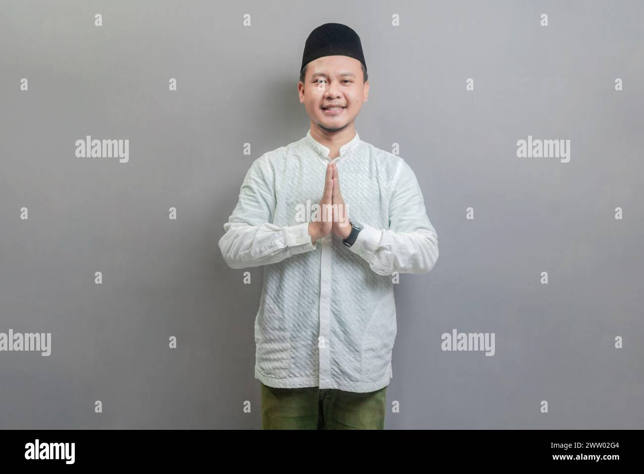 Ramadan man hi-res stock photography and images - Alamy