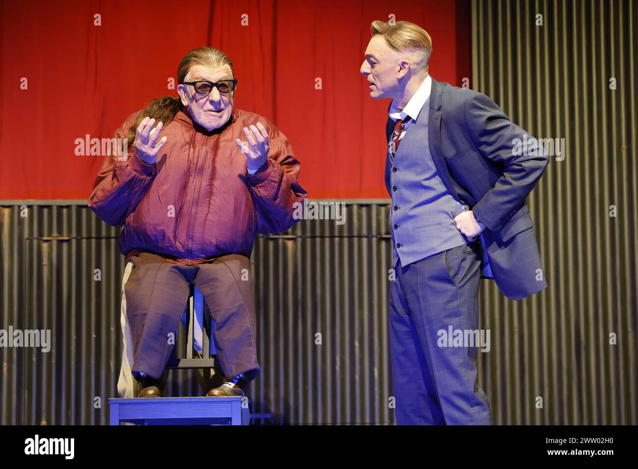 ACHTSAM MORDEN mit Dieter Hallervorden, Mario Ramos, Ines Nieri, am 20. ...