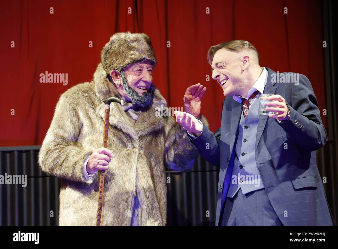 ACHTSAM MORDEN mit Dieter Hallervorden, Mario Ramos, Ines Nieri, am 20. ...