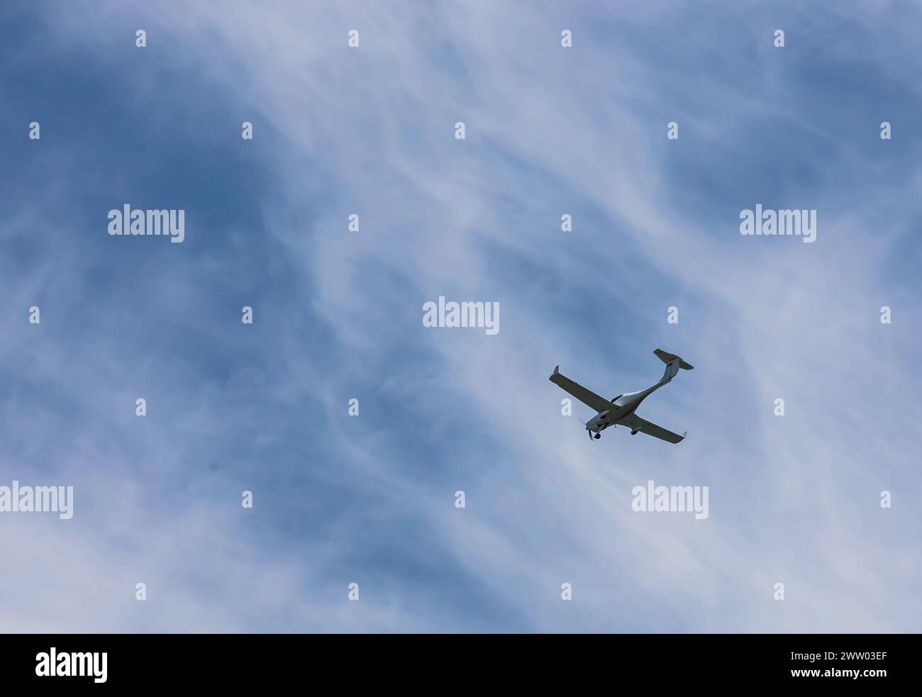 Small aircraft flying high speed hi-res stock photography and images ...