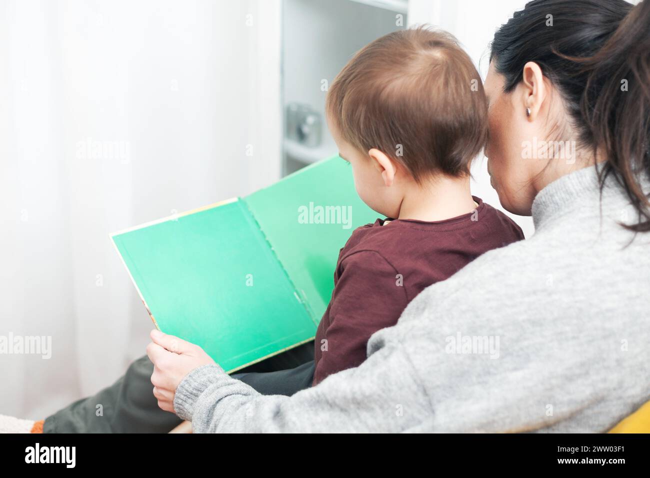 Quiet learning space hi-res stock photography and images - Alamy