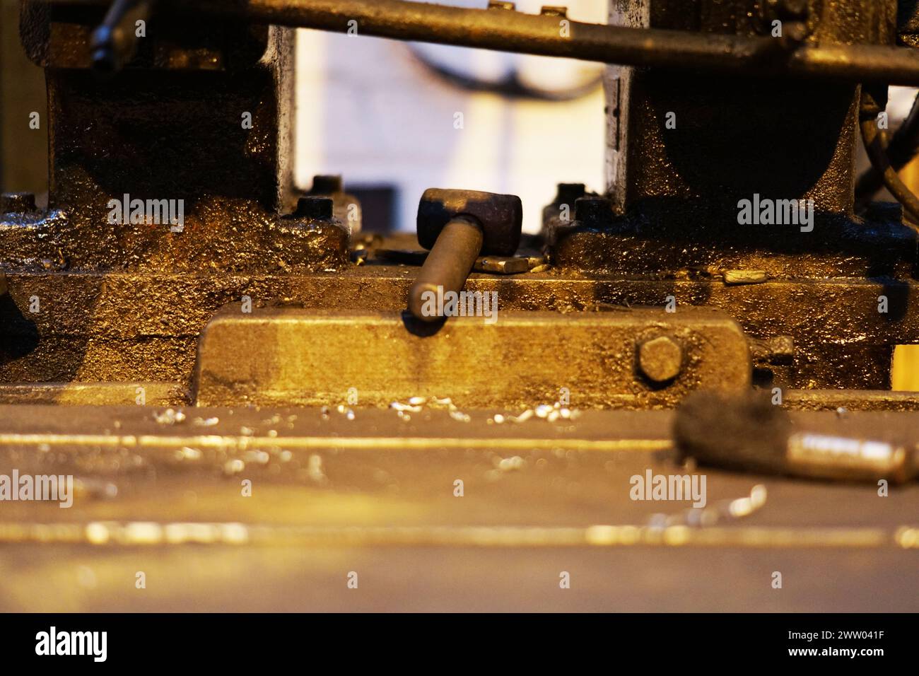 Drop hammer forge hi-res stock photography and images - Alamy