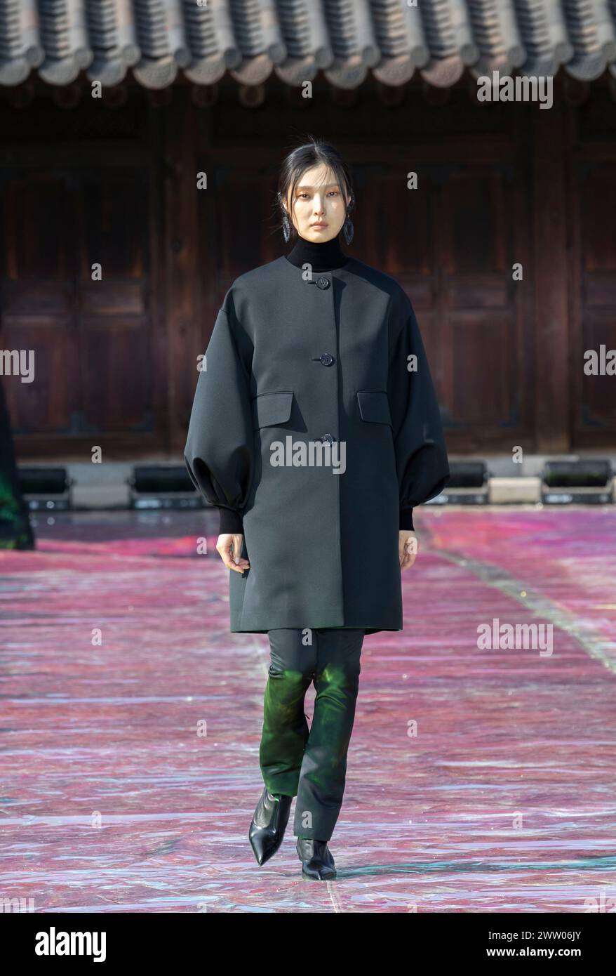 Seoul, South Korea. 20th Mar, 2024. South Korean model runway during ...