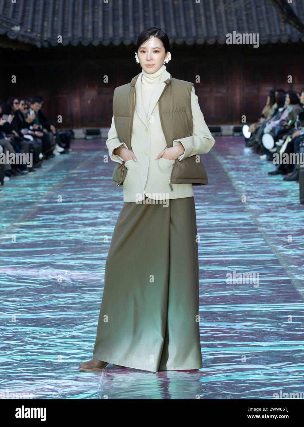 Seoul, South Korea. 20th Mar, 2024. South Korean model runway during ...