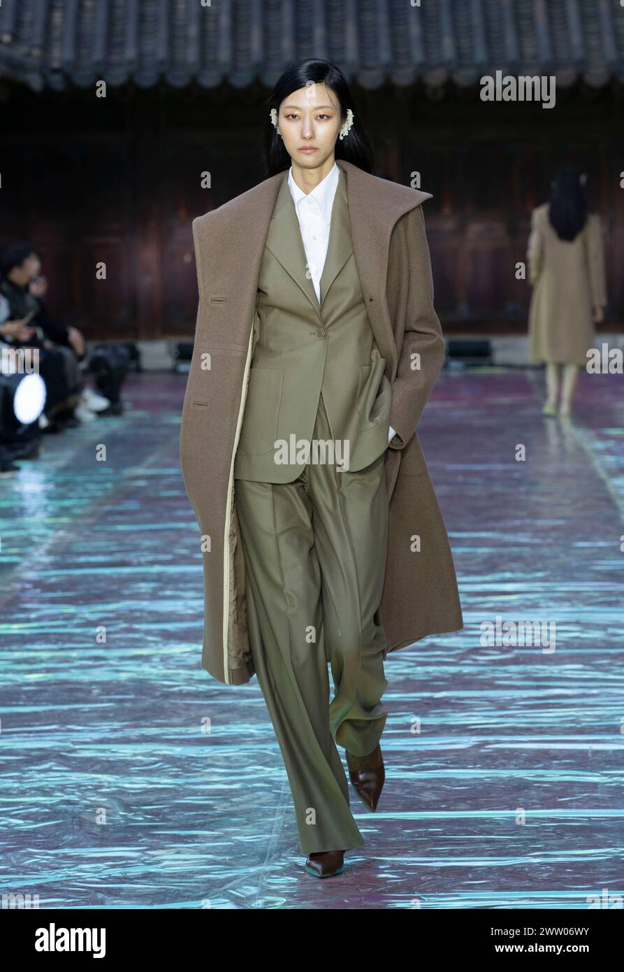 Seoul, South Korea. 20th Mar, 2024. South Korean model runway during ...