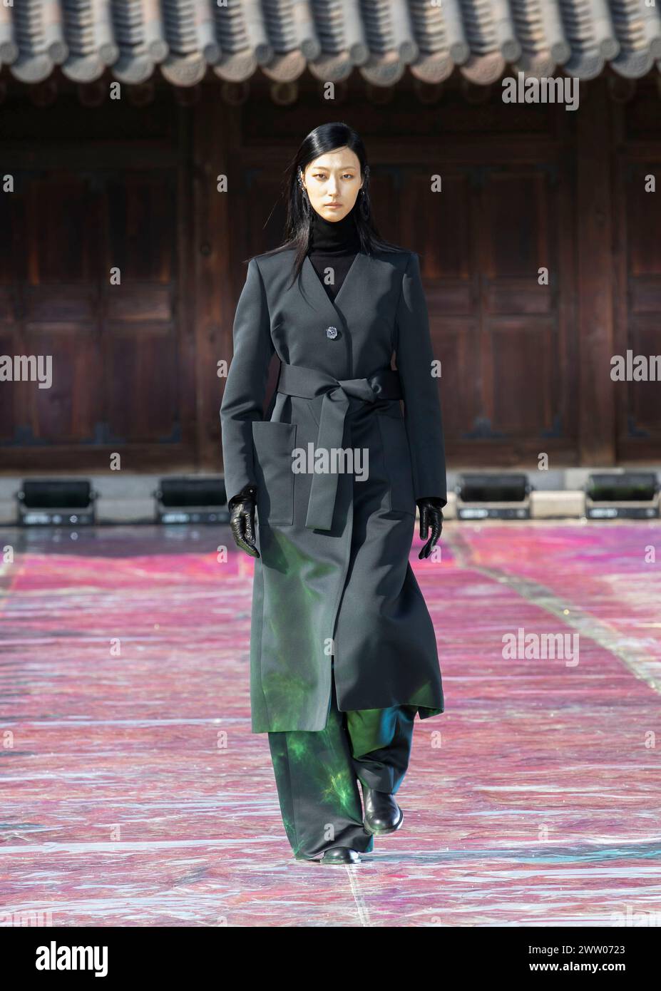 Seoul, South Korea. 20th Mar, 2024. South Korean model runway during ...