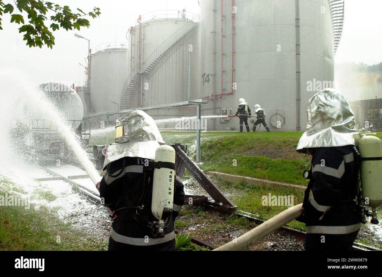 chemical spill and fire brigade response fire brigade response on ...