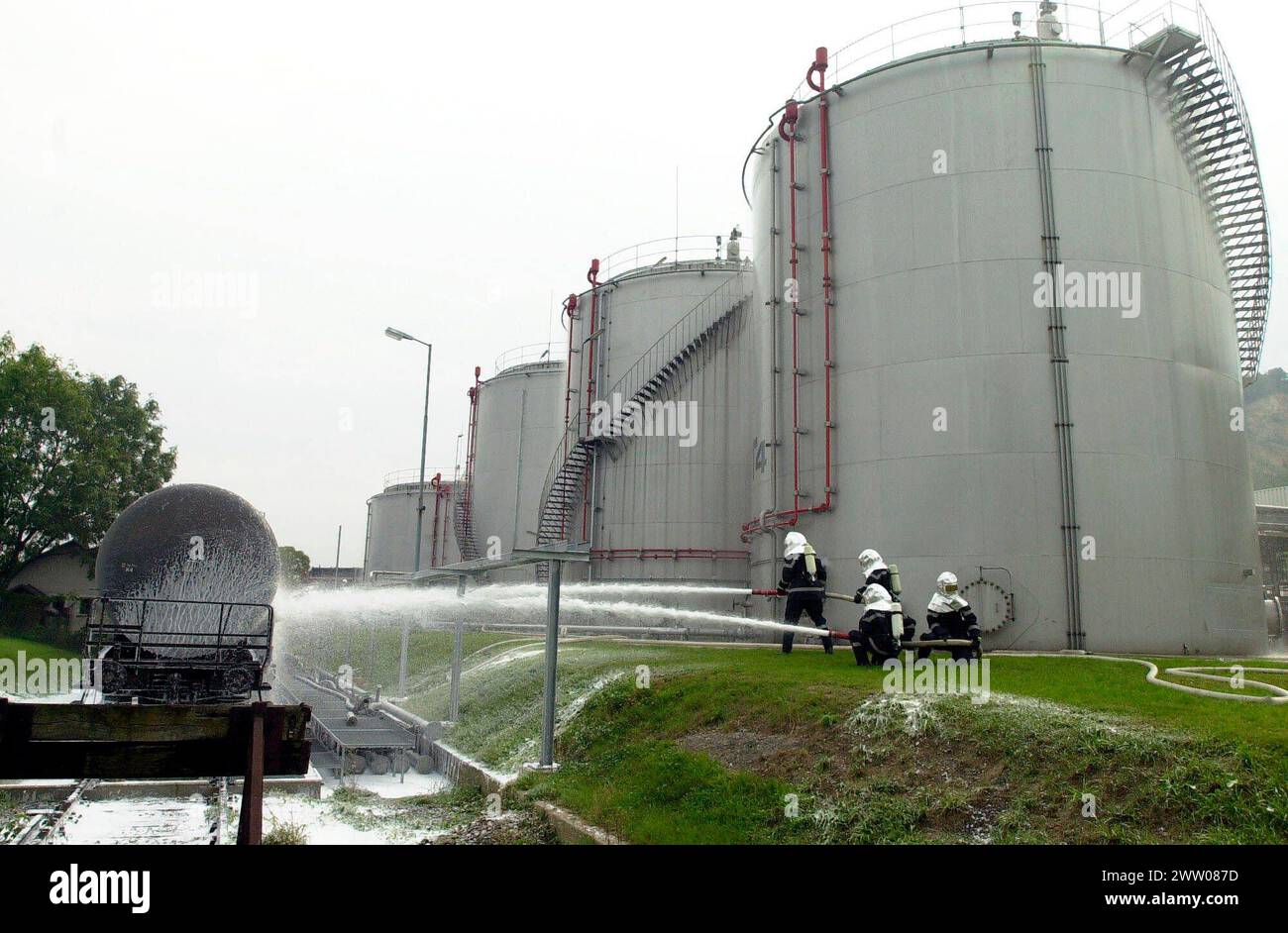 chemical spill and fire brigade response fire brigade response on ...