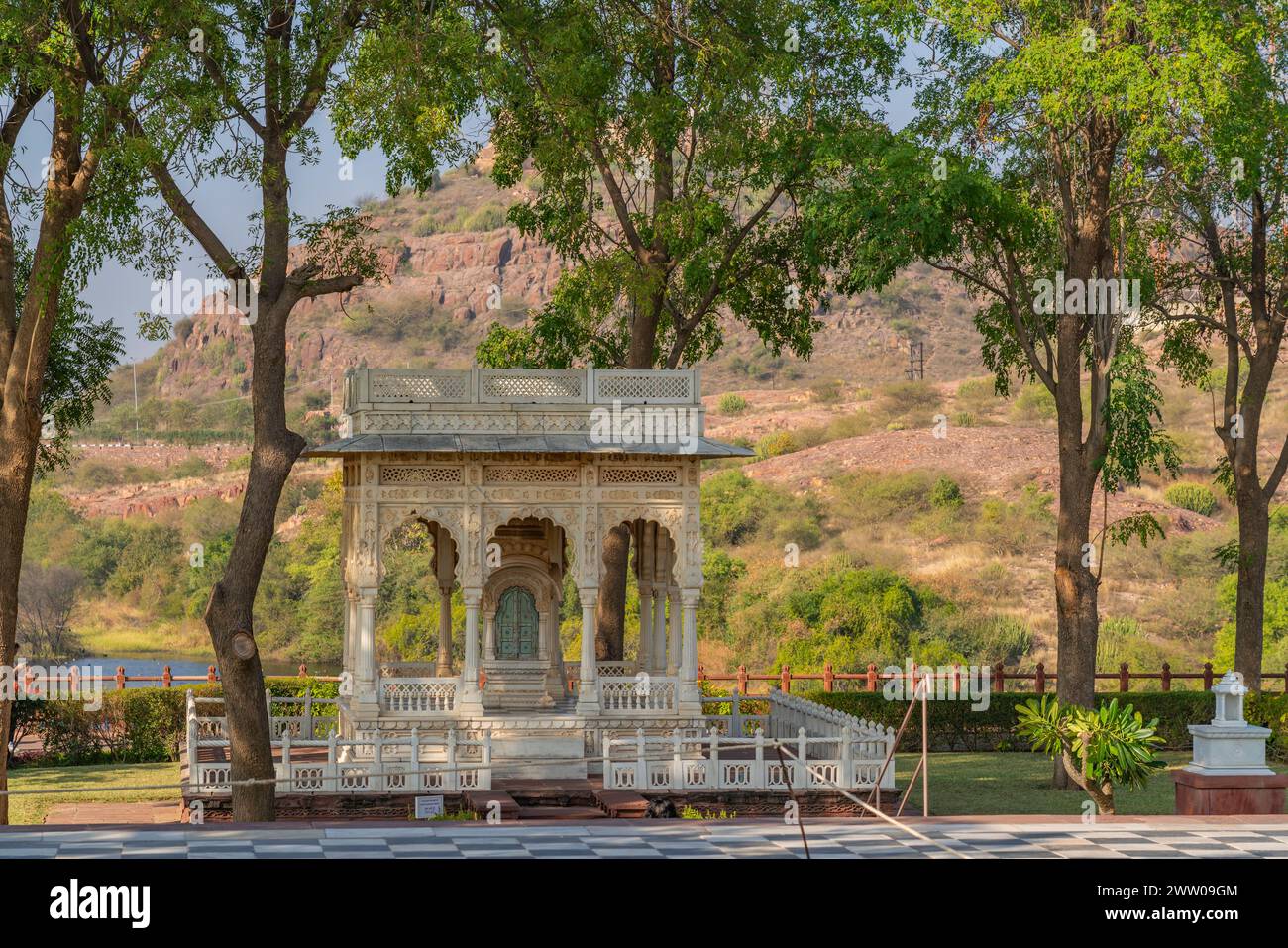 Indian small marble temple hi-res stock photography and images - Alamy