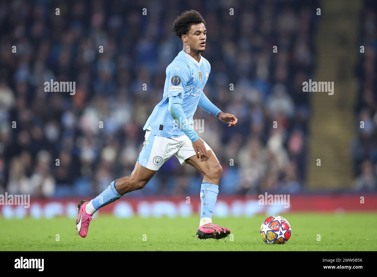 Oscar Bobb of Manchester City during the UEFA Champions League Round of ...
