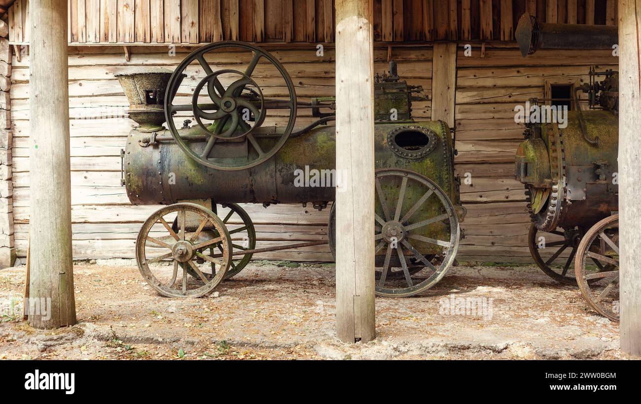 Vintage Richard Garrett and Sons, made in UK, mobile steam engine with ...