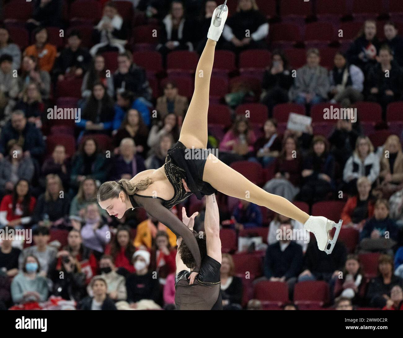 Kelly Ann Laurin and Loucas Ethier of Canada perform their pairs short ...