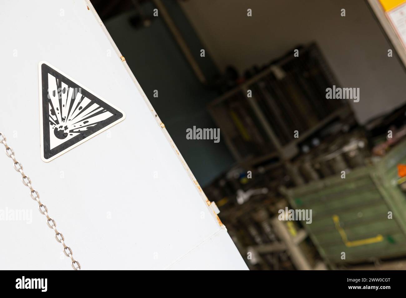 20 March 2024, Lower Saxony, Munster: A warning sign warning of ...